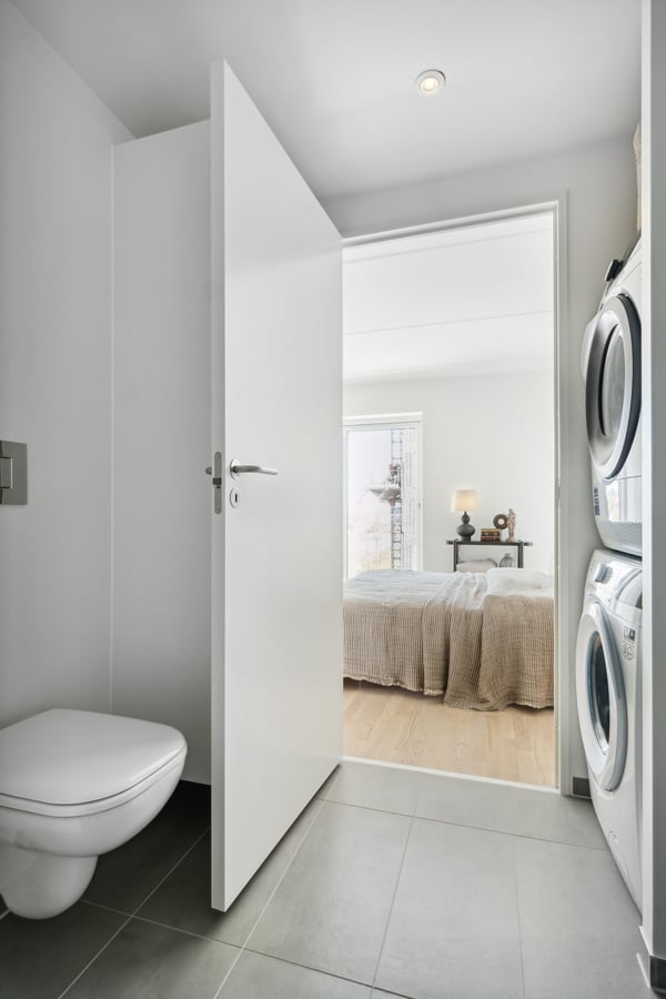 Swan-Labeled Rental Apartments in the Front Row to the Water - 126 m² ...