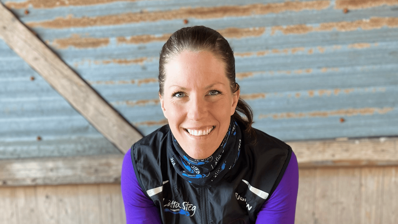 Hanna hade svårt att lyfta sin bebis, nu hjälper hon andra hålla formen ...