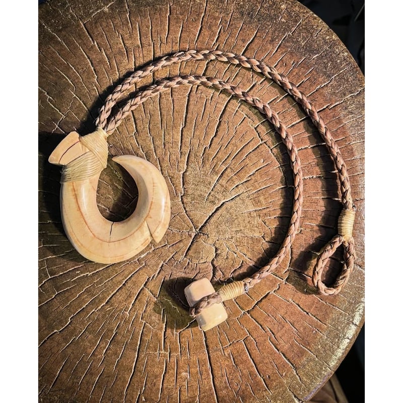 ボーンカービング マンモス牙HOOK MT-268 | Ocean's Bone Carvings ボーンカービング マンモス牙HOOK MT-268 | Ocean's Bone Carvings