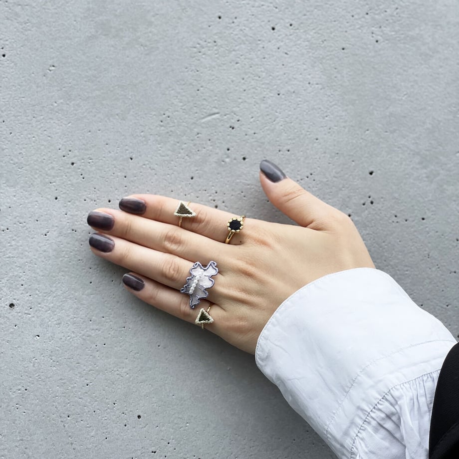 GHOST FRILL RING | patterie