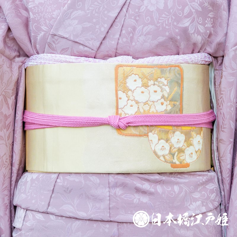 0325 名古屋帯 正絹 クリーム 漆箔 万寿菊 器物文 お太鼓柄 帯丈 0325 名古屋帯 正絹 クリーム 漆箔 万寿菊 器物文 お太鼓柄 帯丈