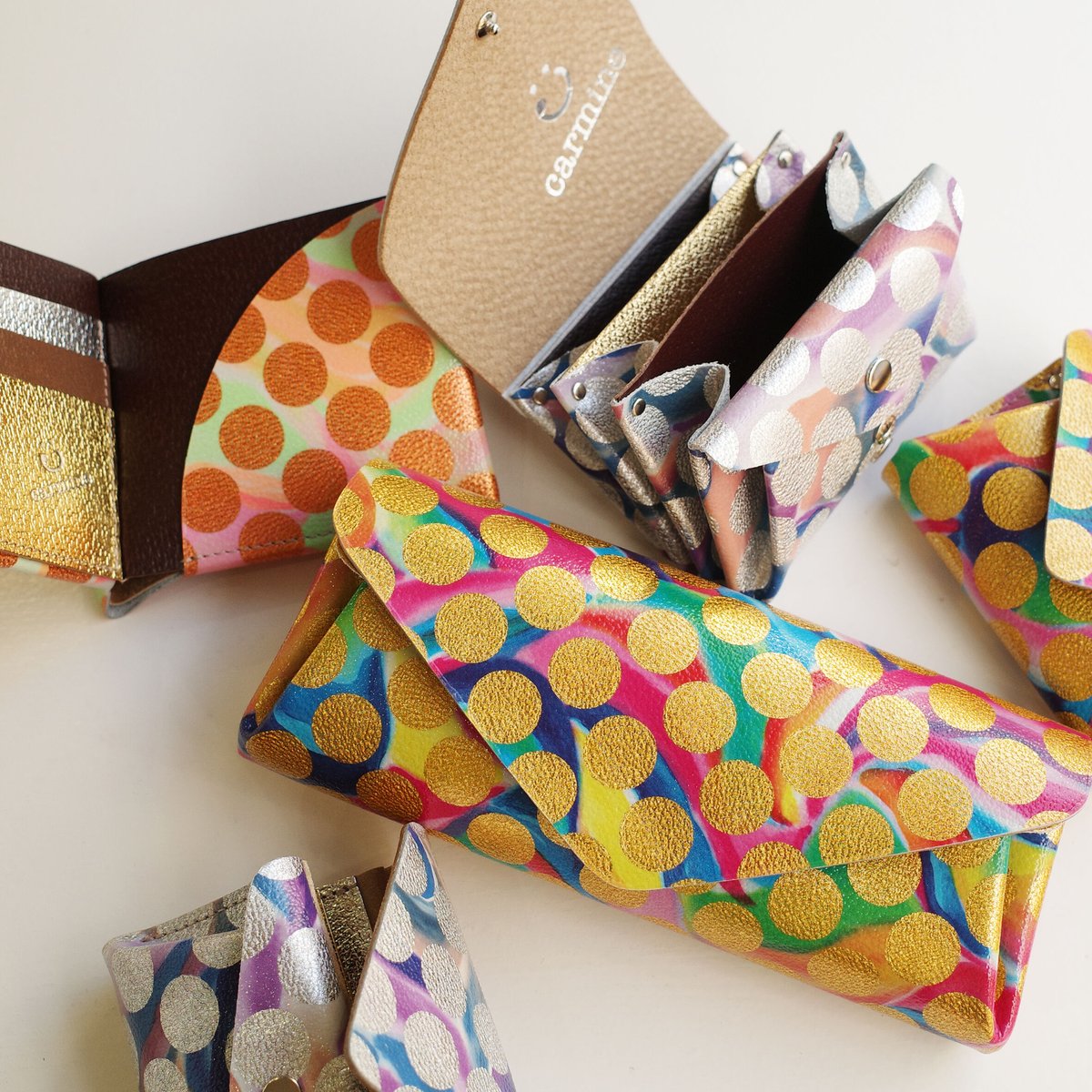 ワンウォレット クリアドット ダブル【One Wallet Clear Dot Double】...