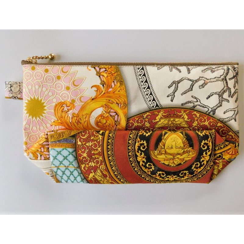 VERSACE マルチポーチ Picture Plate | Quaint Design VERSACE マルチポーチ Picture Plate | Quaint Design