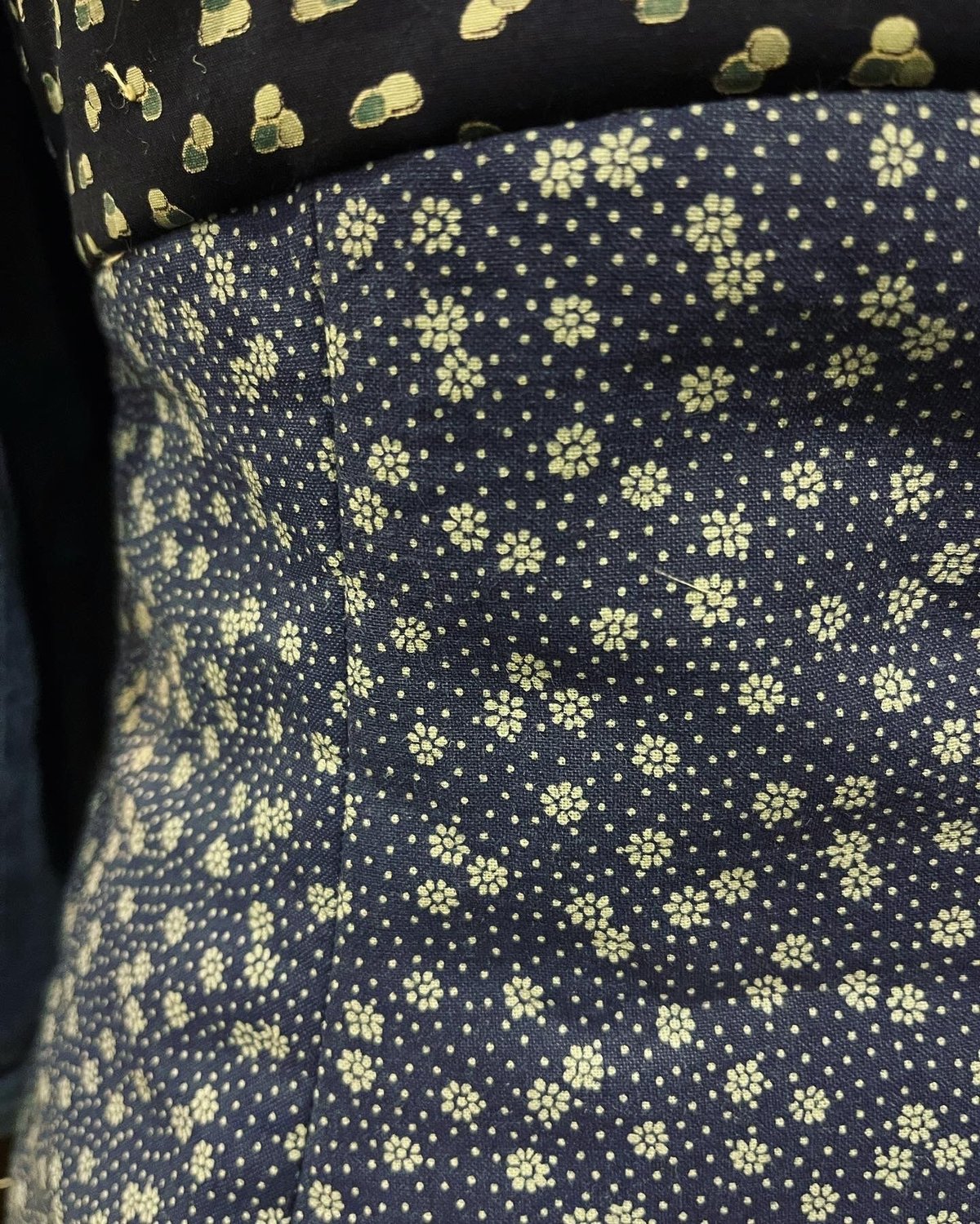 キルティングビスチェブルー | Sugri Official Online Store