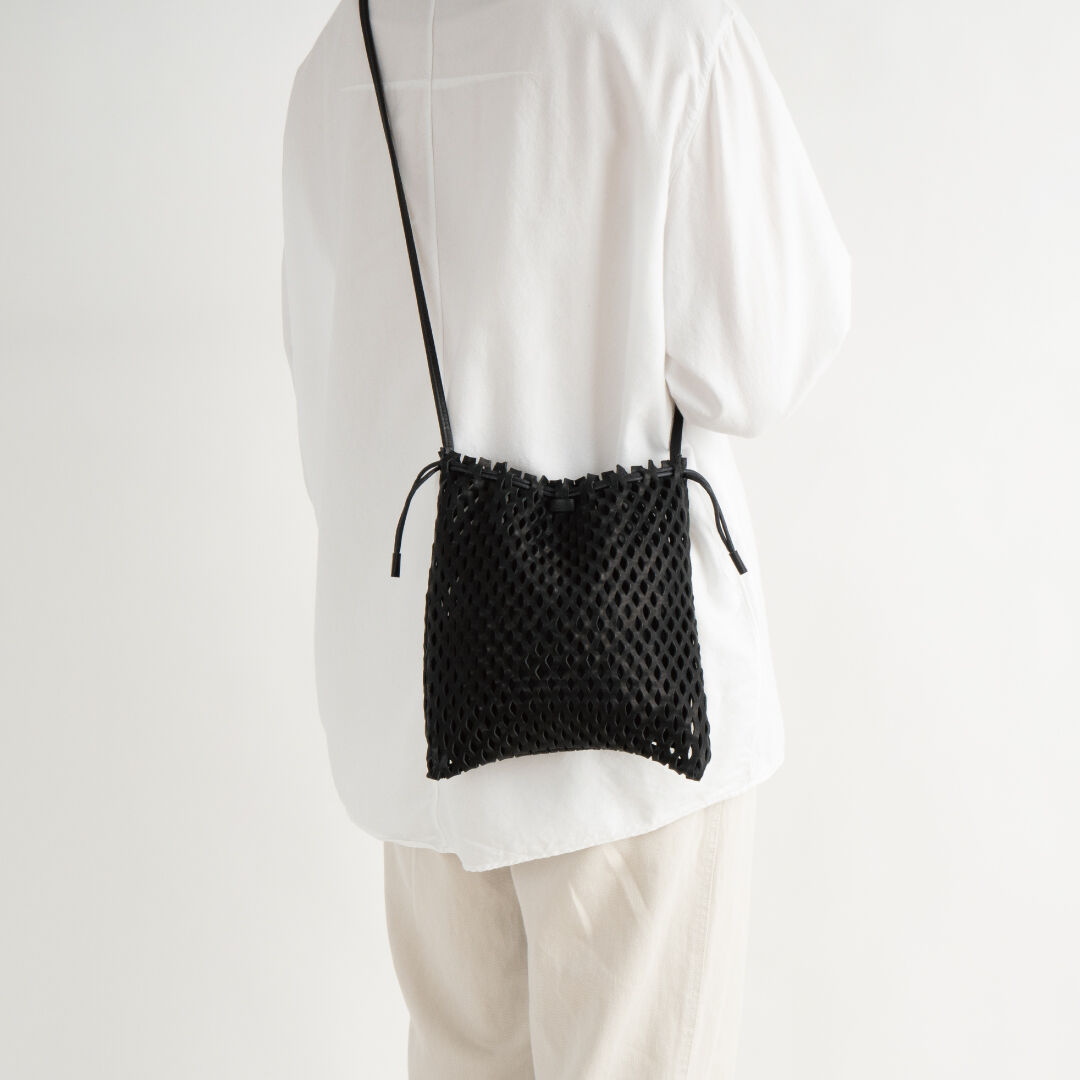 "NET" SHOULDER BAG S ( 3 colors ) | i ro se ...