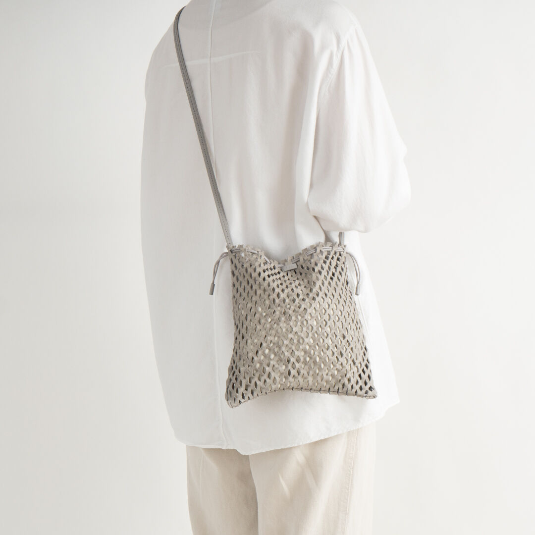 "NET" SHOULDER BAG S ( 3 colors ) | i ro se ...