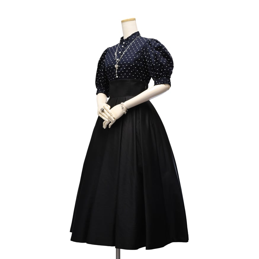 TOPICS | Sheglit MiDiom online store