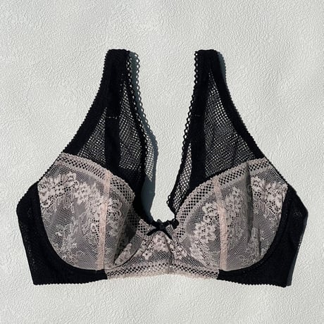 Floral Plunge Underwire Bra｜Black | Lilipiache ...