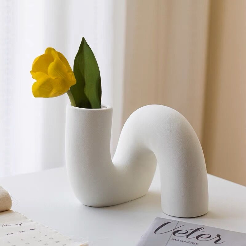 ツイスト セラミック フラワーベース 花瓶 オブジェ | 70PARK ツイスト セラミック フラワーベース 花瓶 オブジェ | 70PARK