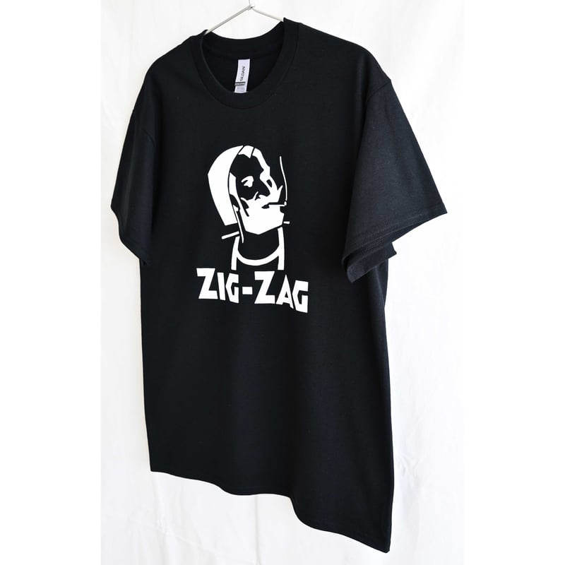 zig-zag” T shirts - black / M & L & XL.3 size- zig-zag” T shirts - black / M & L & XL.3 size-