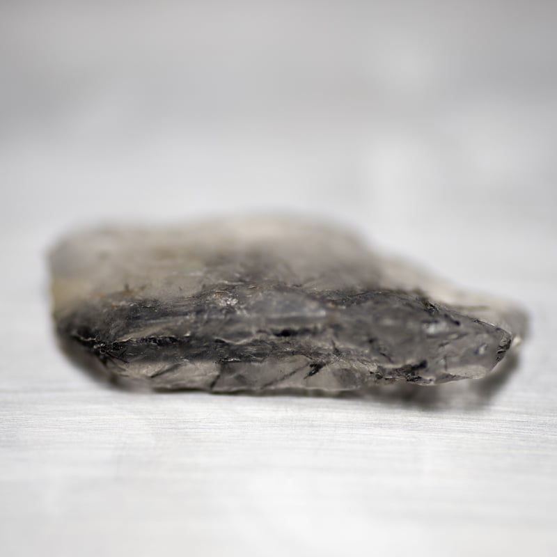 ブラックルチルクォーツ 原石 253002 | mineralhonpo ブラックルチルクォーツ 原石 253002 | mineralhonpo