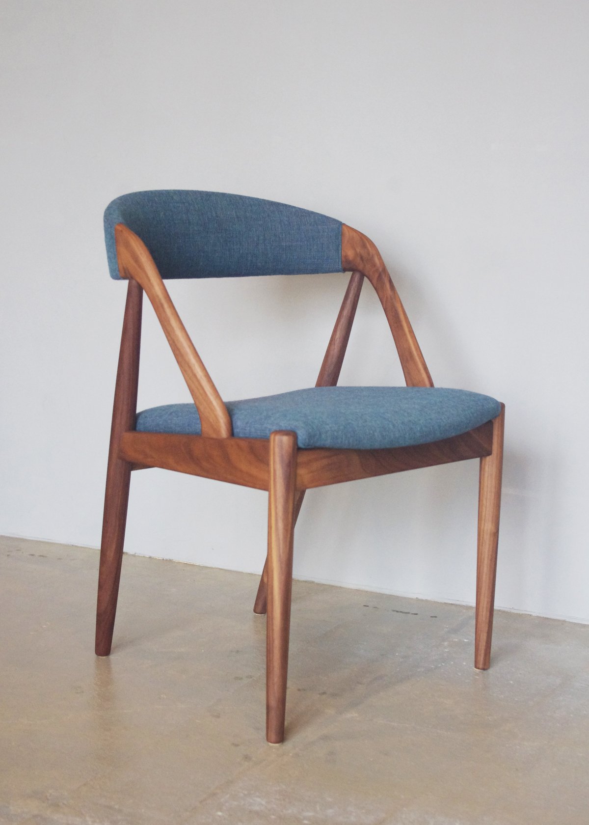 ショールーム展示品SALE】 HANDY Chair 宮崎椅子製作所 Kai ショールーム展示品SALE】 HANDY Chair 宮崎椅子製作所 Kai