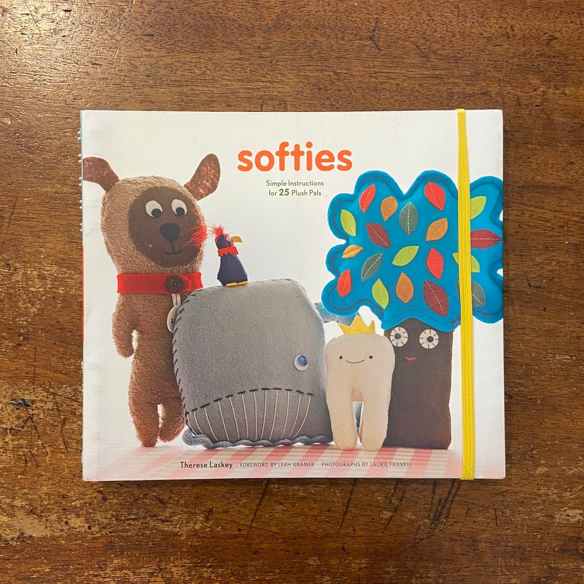「Softies：Simple Instructions for 25 Plush Pals」...