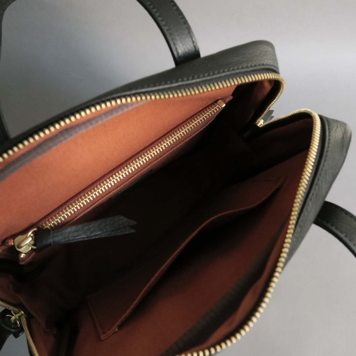 square hand bag (black) | yammart square hand bag (black) | yammart