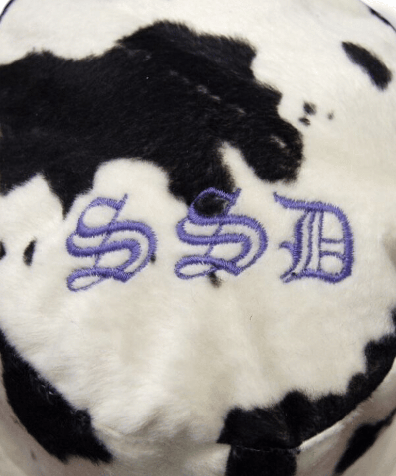 SSD刺繍 牛柄フェイクファーハット | SWIVEL SLUM DIVE SSD刺繍 牛柄フェイクファーハット | SWIVEL SLUM DIVE