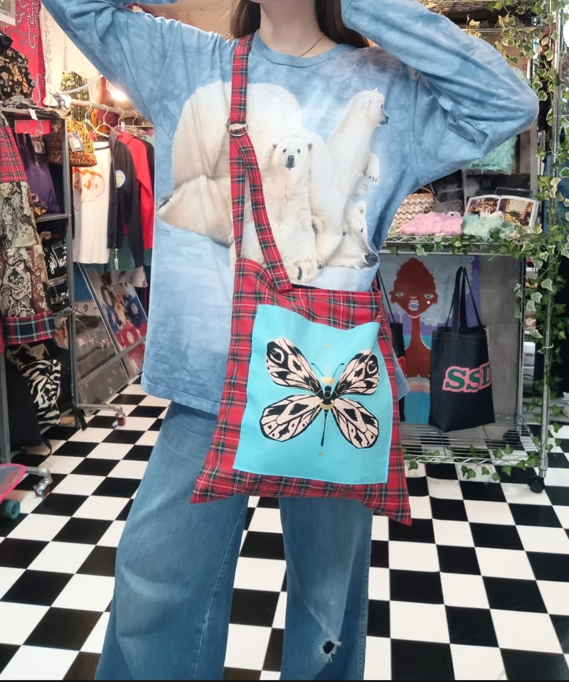 タータンチェック×蝶々パッチコットンショルダーバッグ | SWIVEL タータンチェック×蝶々パッチコットンショルダーバッグ | SWIVEL