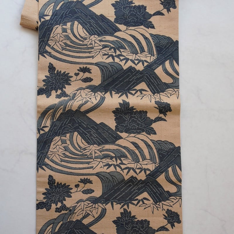 新品 正絹袋帯(新品)*最終価格 全てのお着物に着用出来ます。紹 新品 正絹袋帯(新品)*最終価格 全てのお着物に着用出来ます。紹