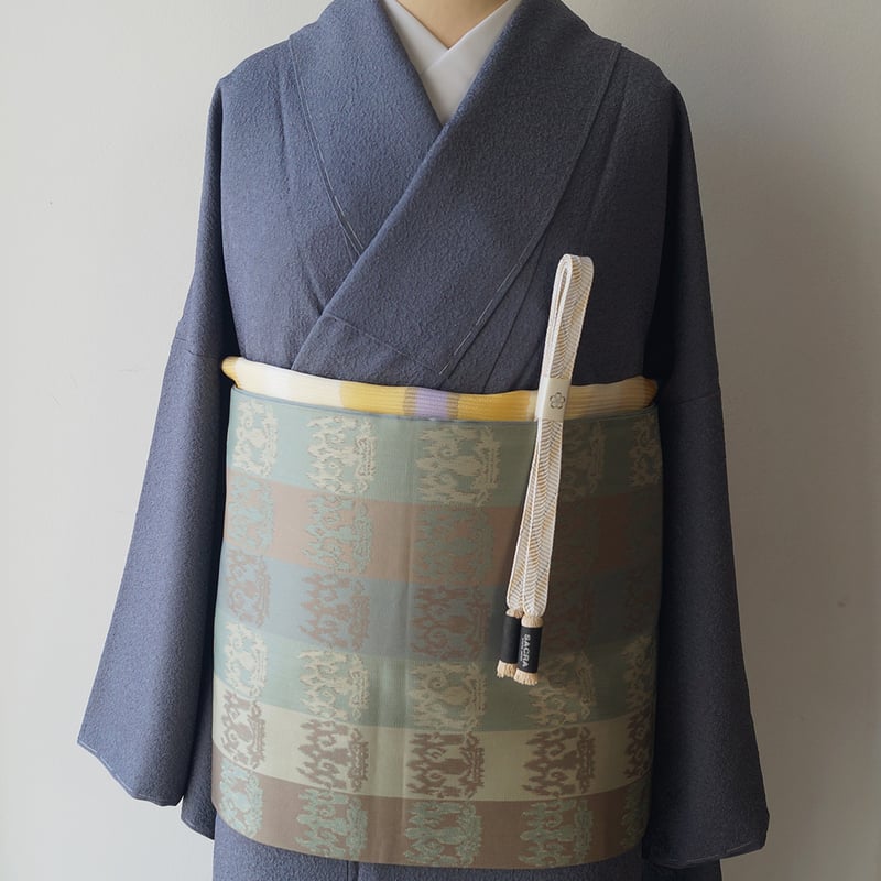 袷】褐色 江戸小紋 鮫 一つ紋 | 大山キモノ・ちぇらうなぼるた 袷】褐色 江戸小紋 鮫 一つ紋 | 大山キモノ・ちぇらうなぼるた