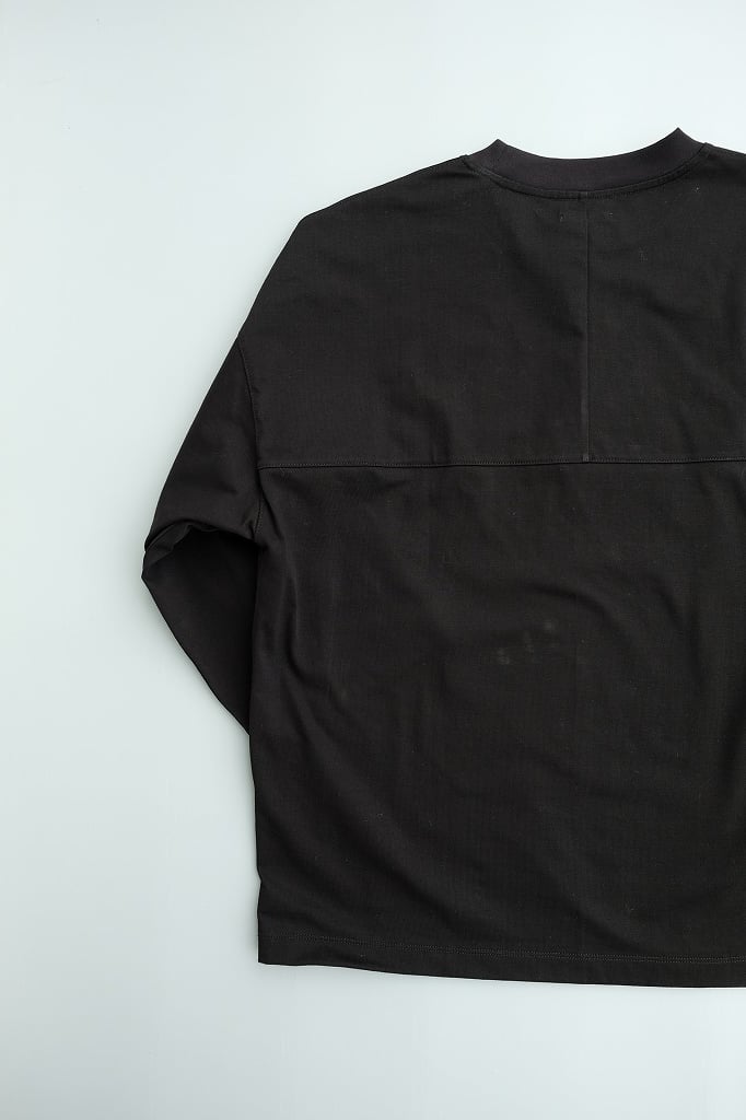 LAMOND(ラモンド) O/C LOOSE FOOTBALL TEE Black ...