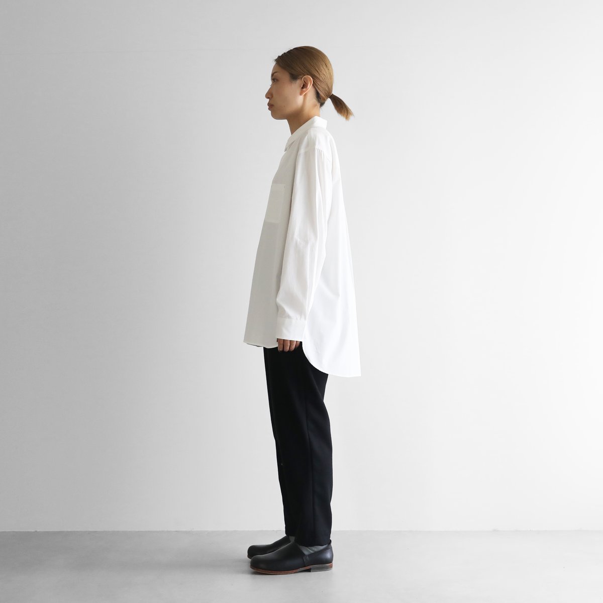 オーガニックコットンライトオックスビッグシャツ（白）【ユニセックス】011 | HUIS on...