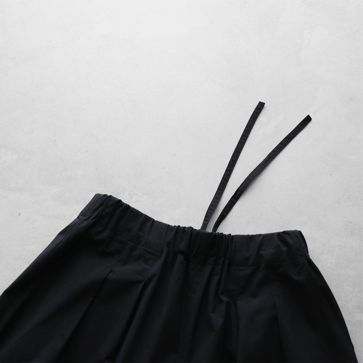 オーガニックコットンスカートパンツ（ブラック）【ユニセックス】505 | HUIS onlin...