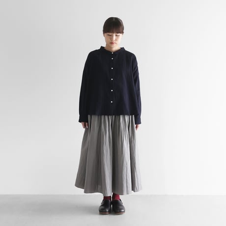 シャトルダブルガーゼワイドブラウス（ダークネイビー）【レディス】U102 | HUIS onl...