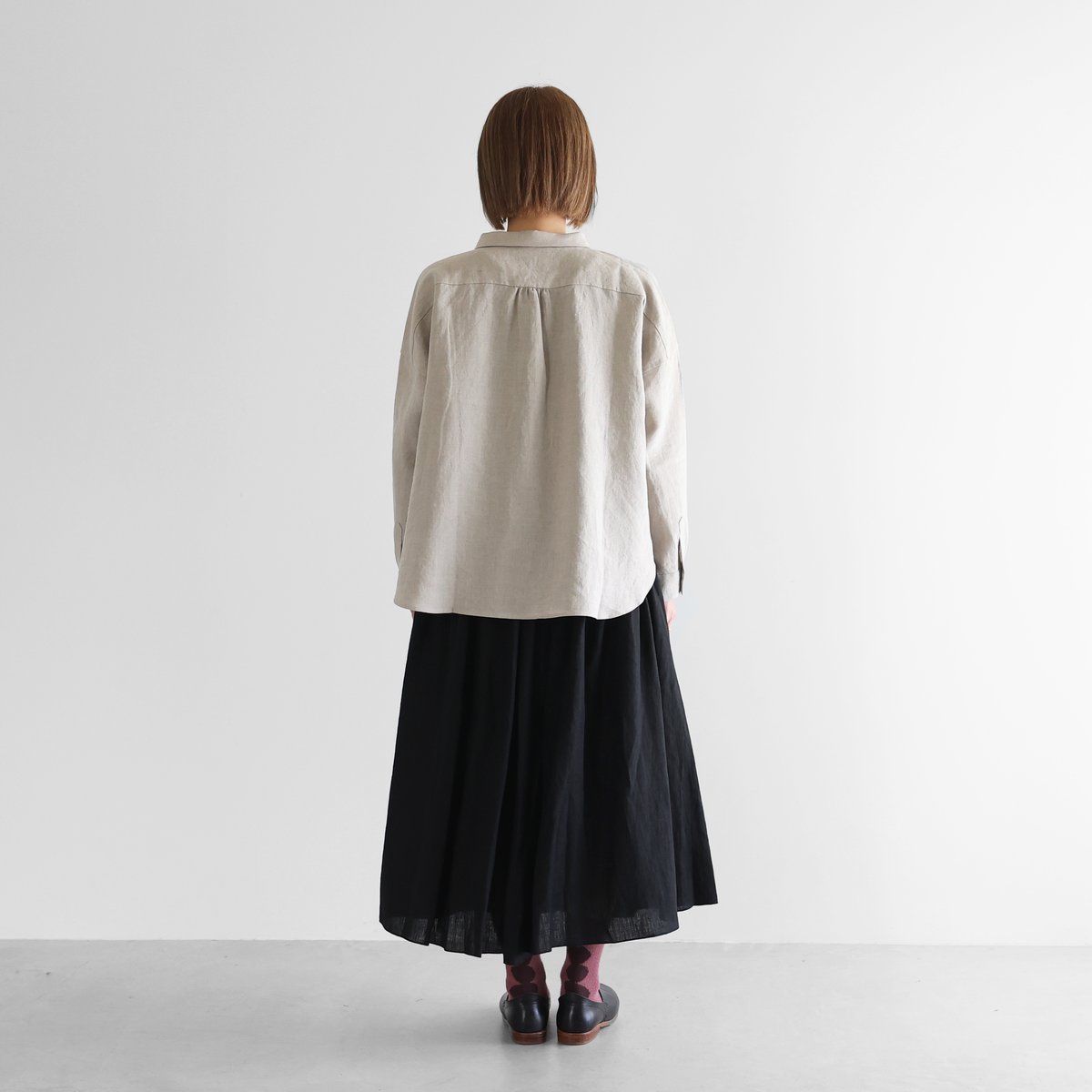 オールドレピアリネンワイドブラウス（きなり）【レディス】U102 | HUIS onlines...