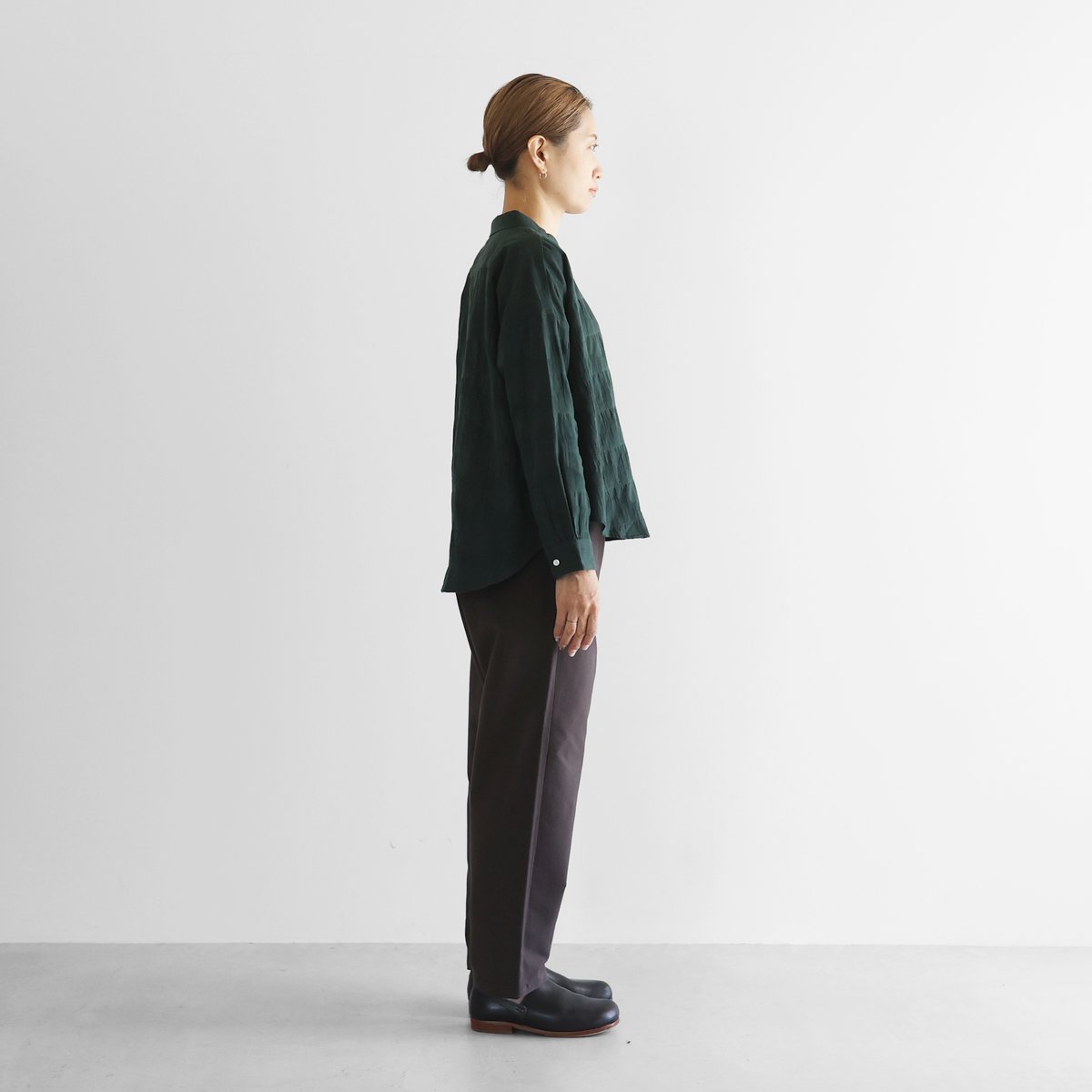 柄二重織シャトルジャガードワイドブラウス（ダークグリーン）【レディス】U102 | HUIS ...