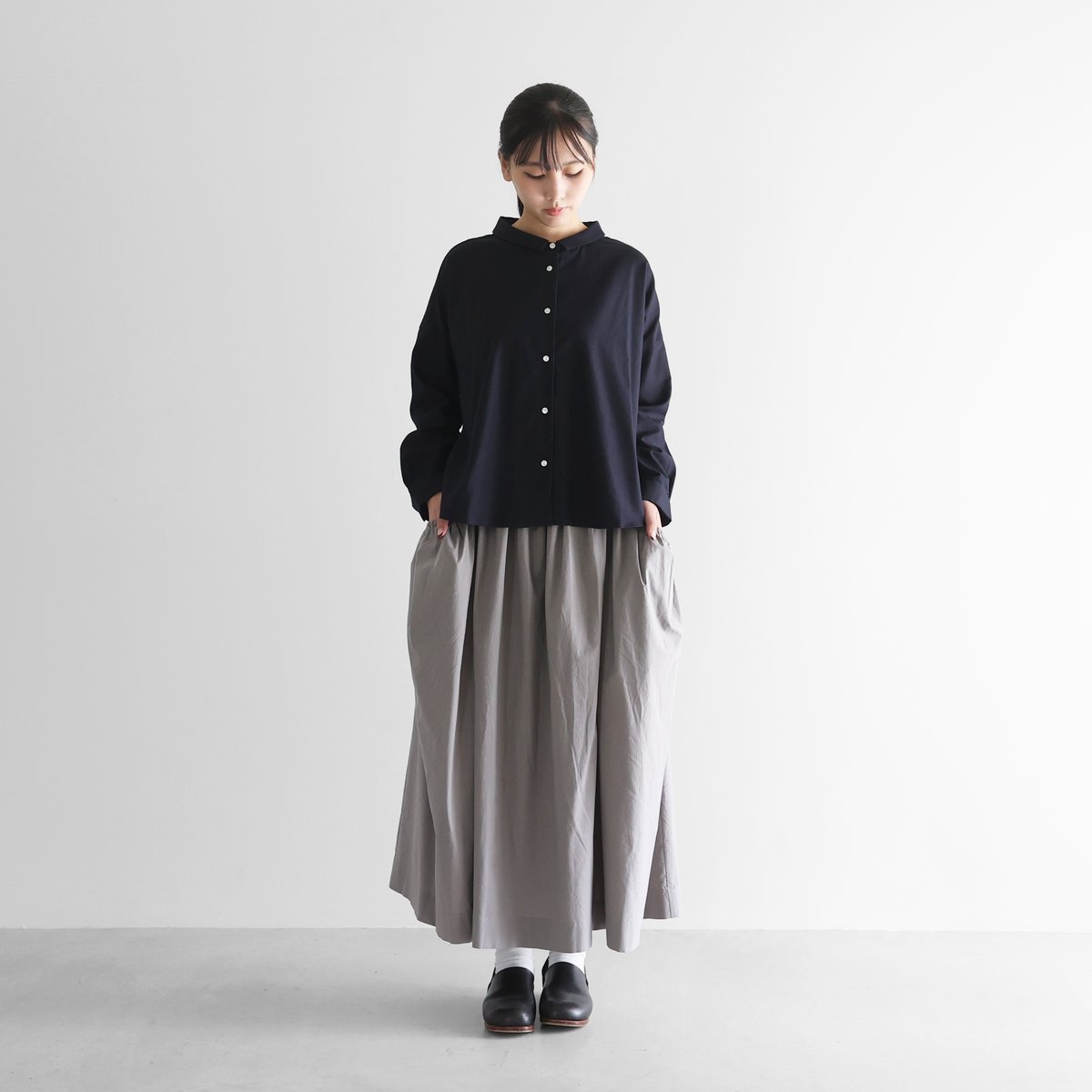 フランス綾ワイドブラウス（ダークネイビー）【レディス】U102 | HUIS onlinestore