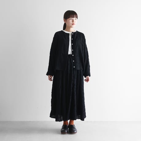 “HUIS×尾州”縮絨綿ウールガーゼショートカーディガン（ブラック）【レディス】704 | H...