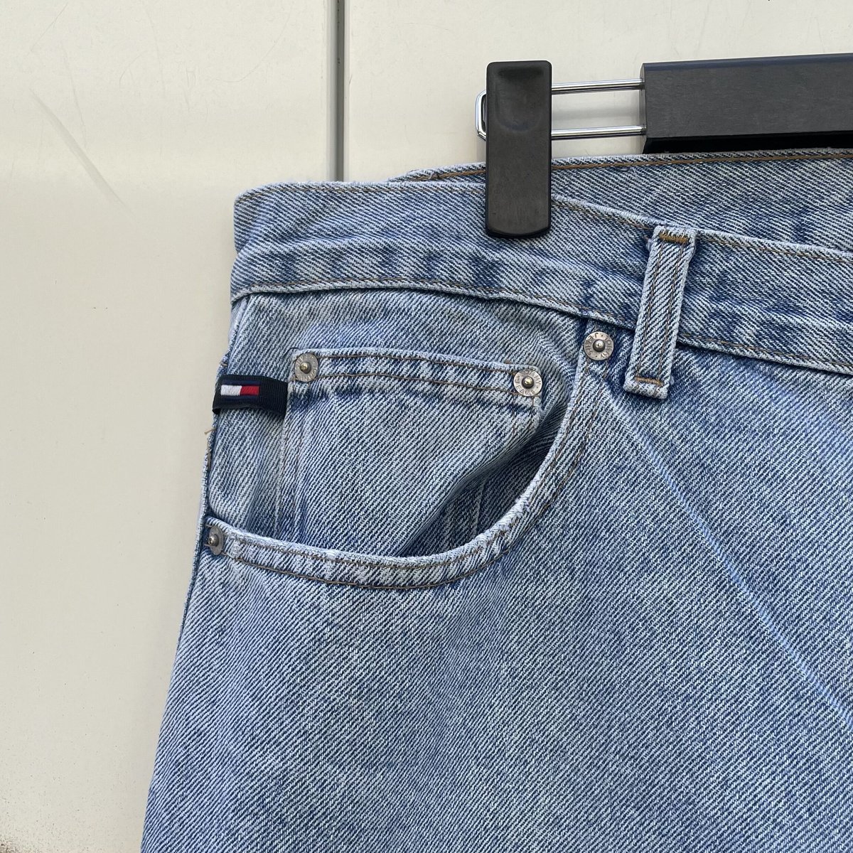 TOMMY JEANS /トミージーンズ 5ポケットジーンズ 90年代 Made in TOMMY JEANS /トミージーンズ 5ポケットジーンズ 90年代 Made in