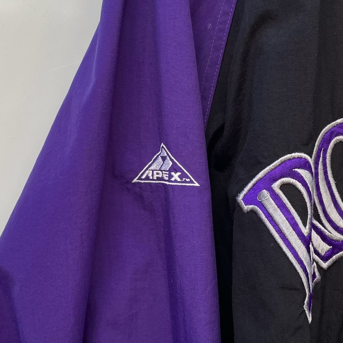MLB ROCKIES/コロラドロッキーズ スタジャン 90年代 (USED MLB ROCKIES/コロラドロッキーズ スタジャン 90年代 (USED