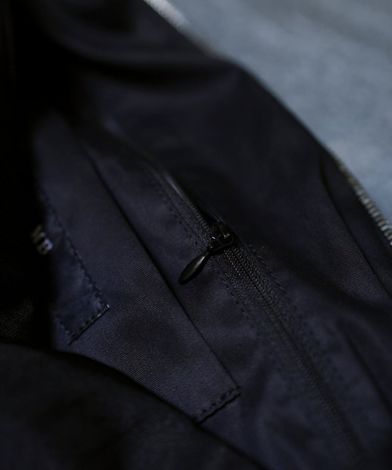 MB ULTIMATE FABRIC ハーフムーンボディバッグ MINI | MB -ther MB ULTIMATE FABRIC ハーフムーンボディバッグ MINI | MB -ther