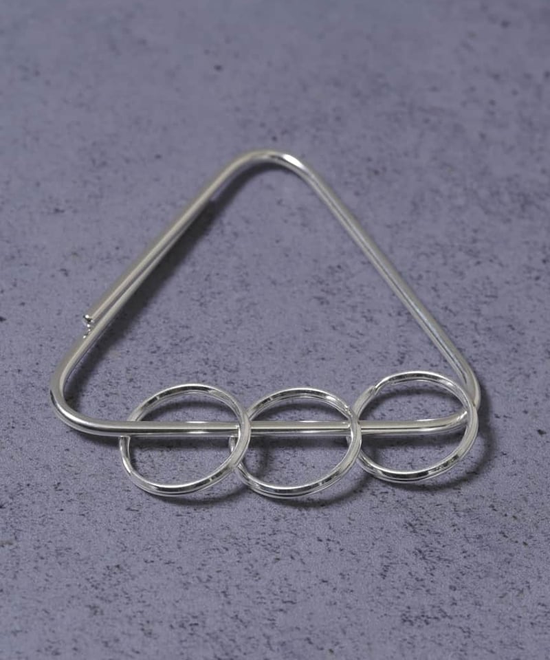 OX JEWELRy Triangle Key Ring | MB -there is a r OX JEWELRy Triangle Key Ring | MB -there is a r