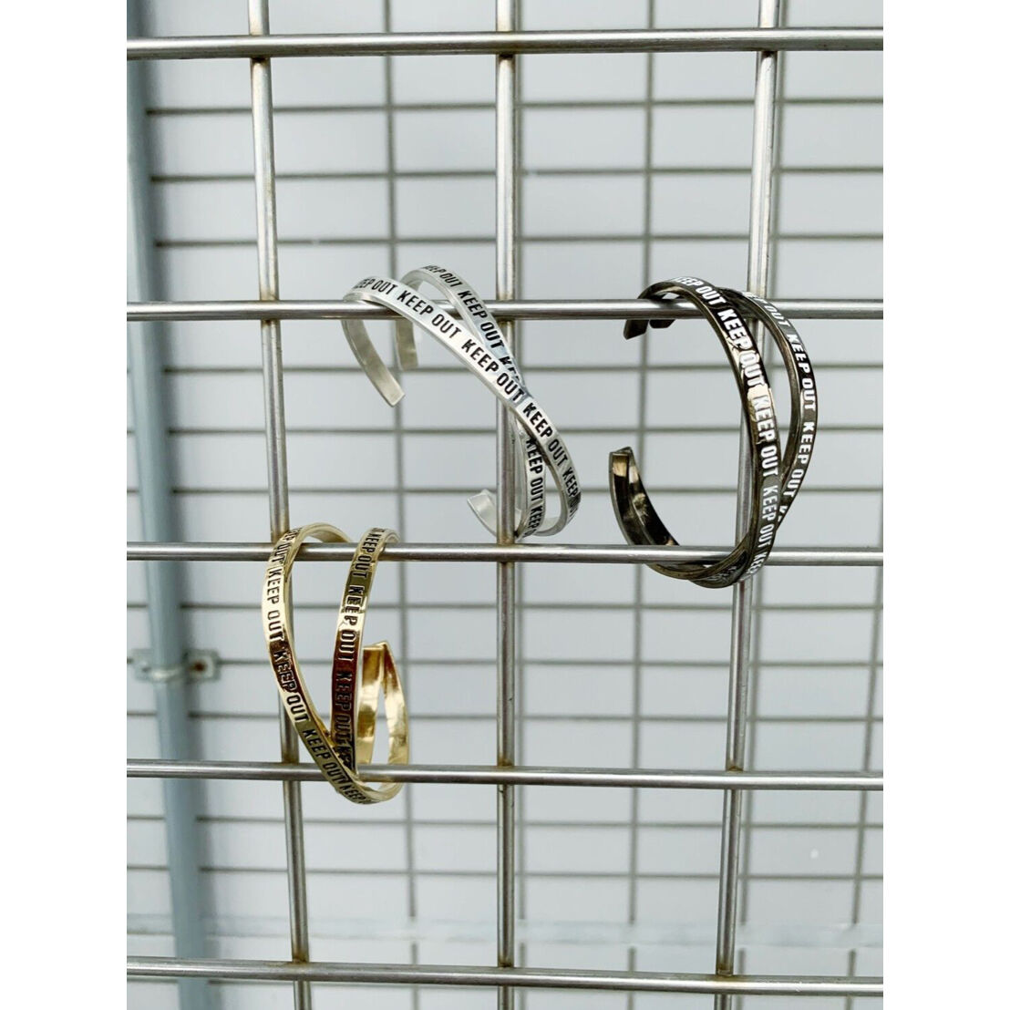 Keepout Double-dealing Bangle | ha | za | ma (o Keepout Double-dealing Bangle | ha | za | ma (o