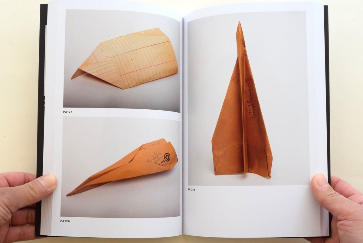 PAPER AIRPLANES : The Collections of Harry Smit...