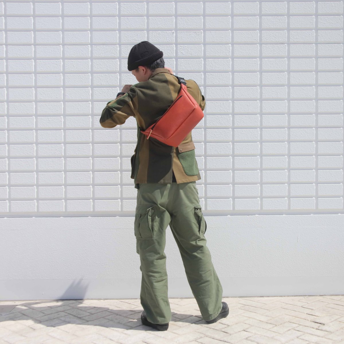 M115 ジップショルダー ブラウン | FUKUNARY