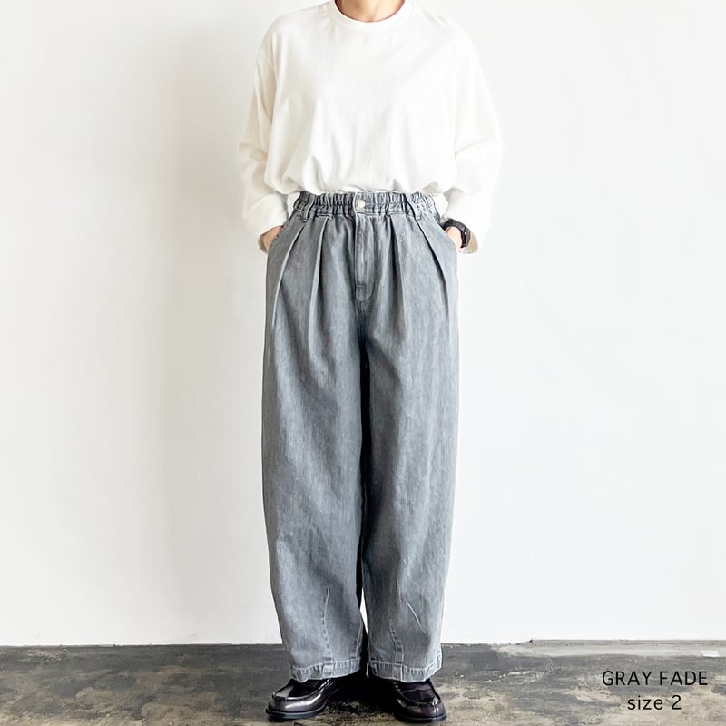 BLACK DENIM NARROW CIRCUS PANTS / GRAY FADE ブラ BLACK DENIM NARROW CIRCUS PANTS / GRAY FADE ブラ