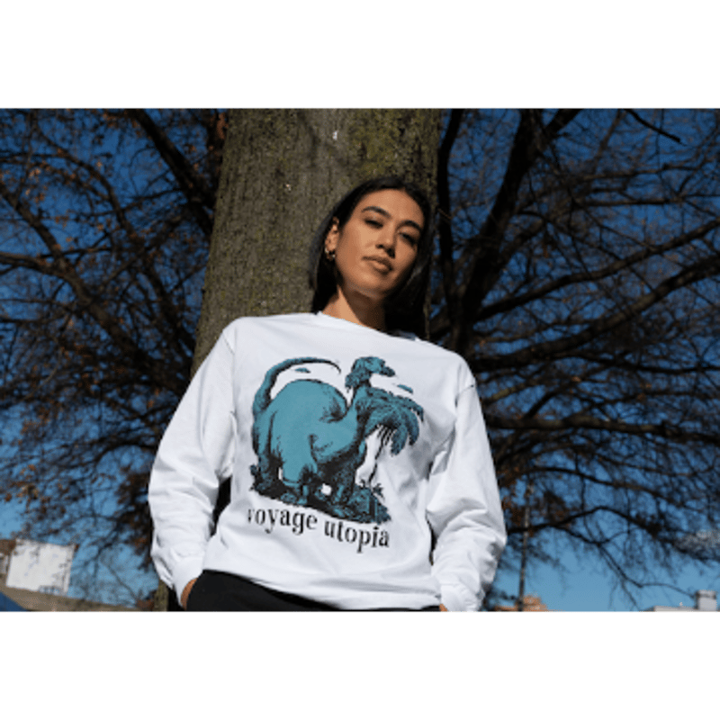 Voyage utopia Dino L/SL Tee | ストックルーム福岡 Voyage utopia Dino L/SL Tee | ストックルーム福岡