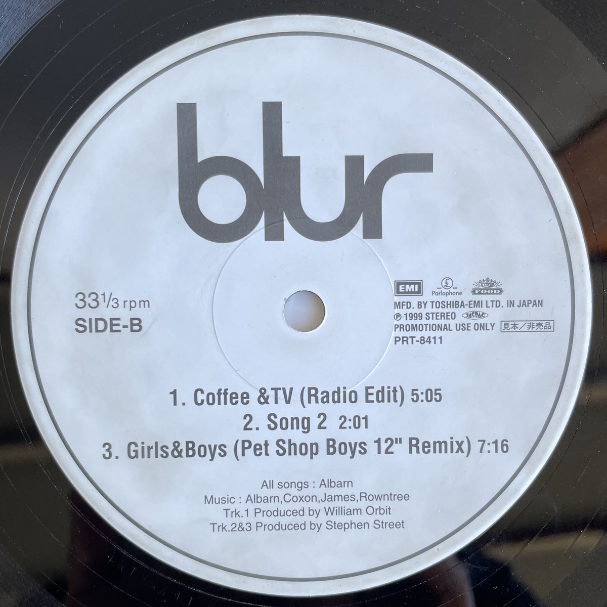BLUR / Tender | Oscillators Merchandising