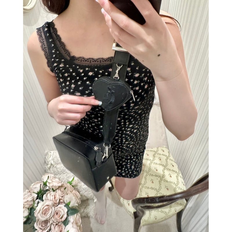 é Heart pouch shoulder strap bag (3color) | épine é Heart pouch shoulder strap bag (3color) | épine