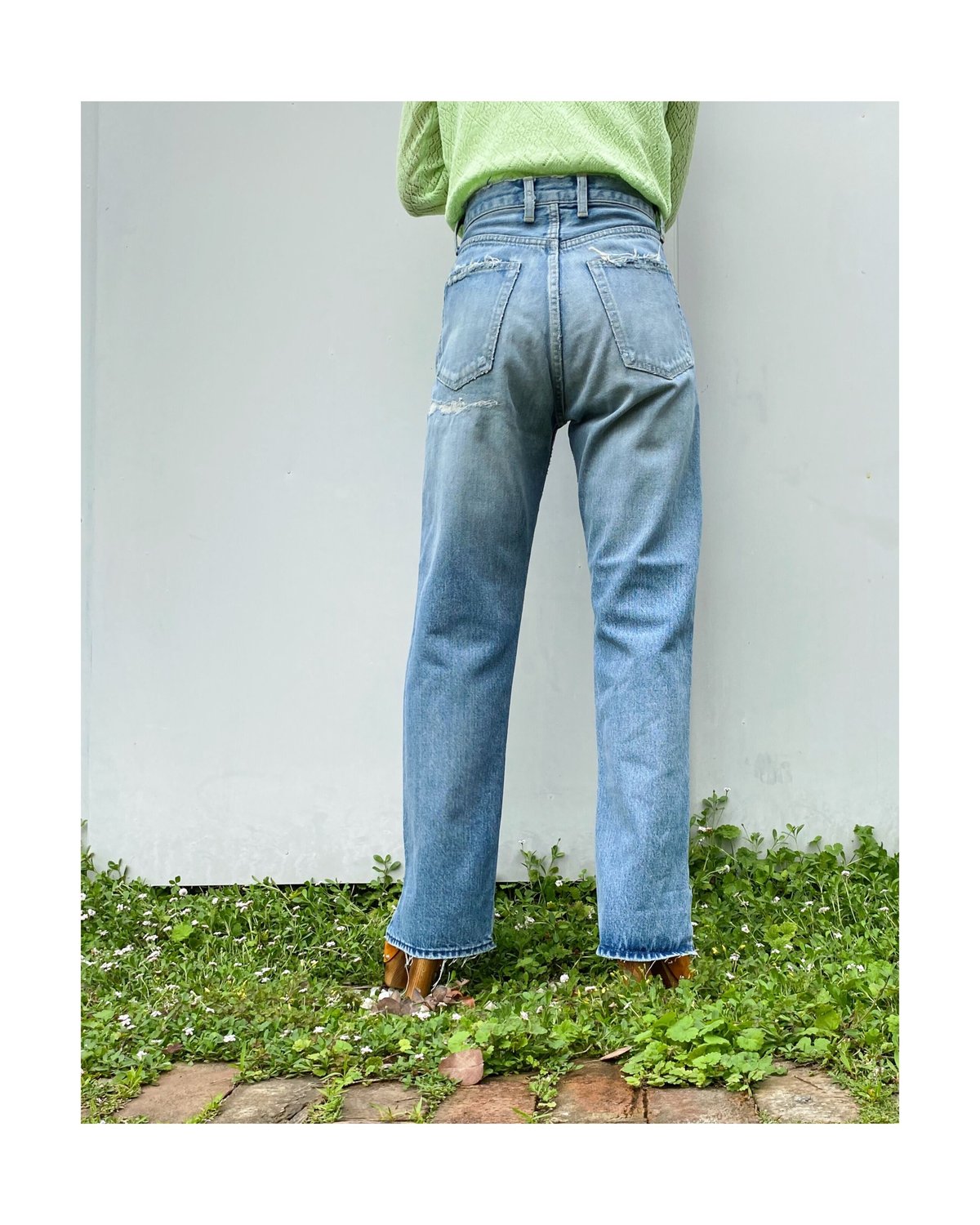 HOLIDAY「DAMAGE DENIM SLIM PANTS」 | gouter le ca HOLIDAY「DAMAGE DENIM SLIM PANTS」 | gouter le ca