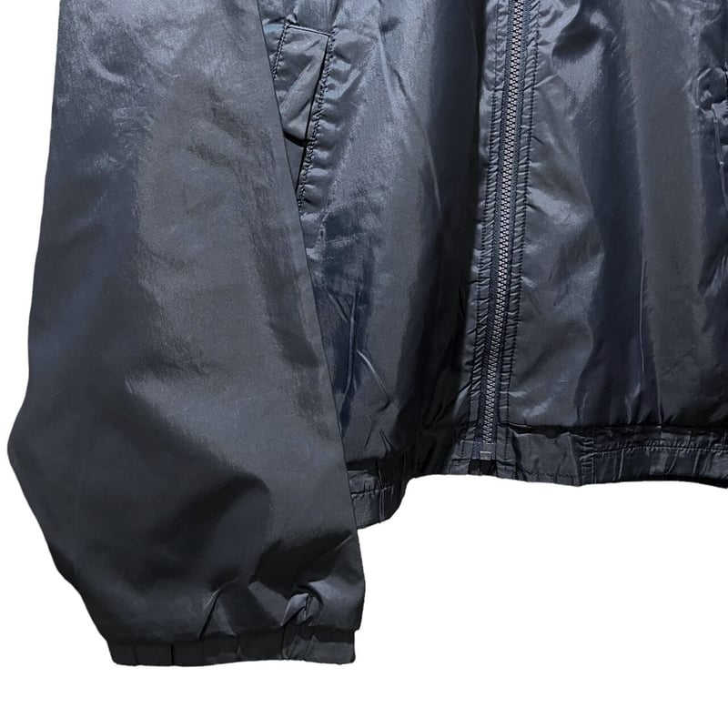 90's OLD BUDWEISER NYLON JACKET | OLD INN. 90's OLD BUDWEISER NYLON JACKET | OLD INN.