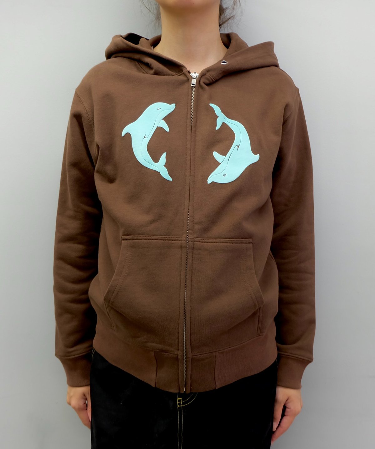 Labyrins Two Dolphins Zip Hoodie Brown | Shury Labyrins Two Dolphins Zip Hoodie Brown | Shury