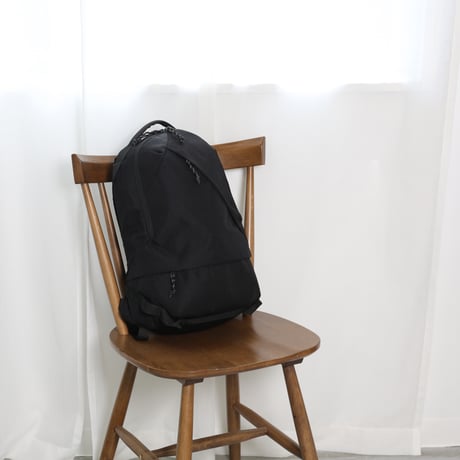 カジュアルに使えつ人気アイテム！Minimal Day Pack | wdl. | OFFIC...