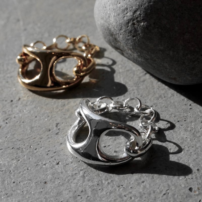 Fibula chain ring | Soierie Online Store Fibula chain ring | Soierie Online Store