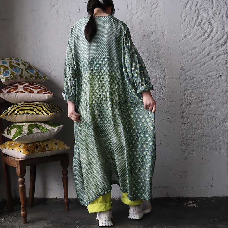TOWAVASE Sarasa dress Jad (green) | nii-B | WEB TOWAVASE Sarasa dress Jad (green) | nii-B | WEB