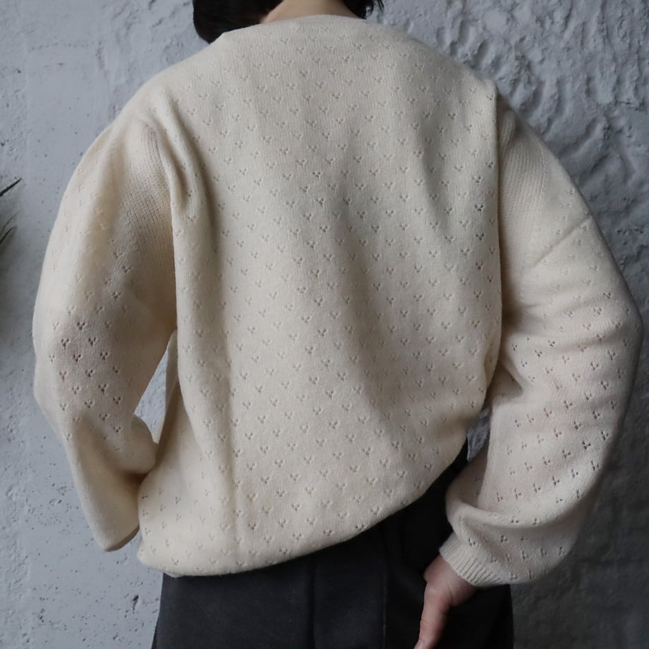 TOWAVASE Chambre pullover (ivory/black) | nii-B TOWAVASE Chambre pullover (ivory/black) | nii-B