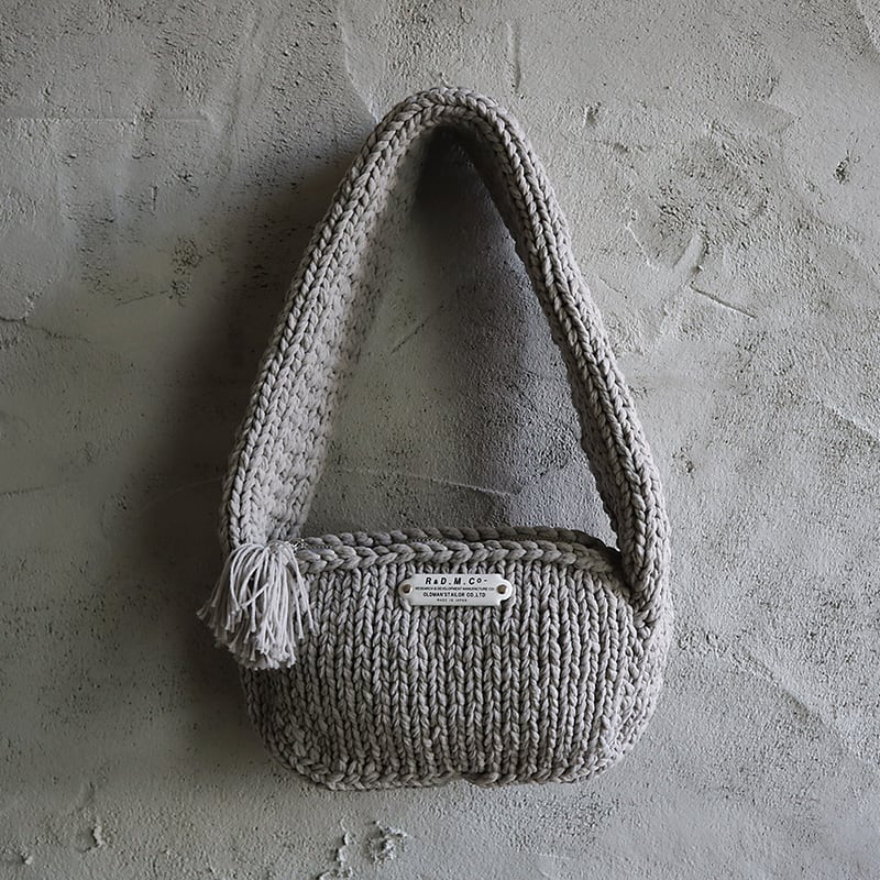 R&D.M.Co- lilian yarn handknit bobybag (black/g R&D.M.Co- lilian yarn handknit bobybag (black/g