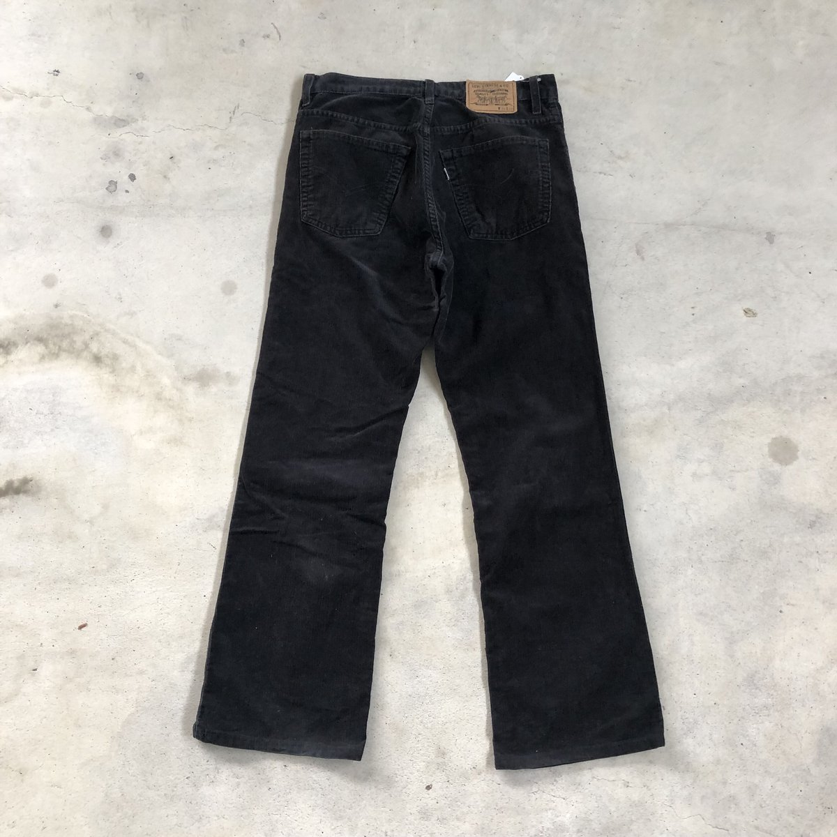 Levi'sチュニジア製コーデュロイパンツ ブラック | CUSTOM FEVER Levi'sチュニジア製コーデュロイパンツ ブラック | CUSTOM FEVER